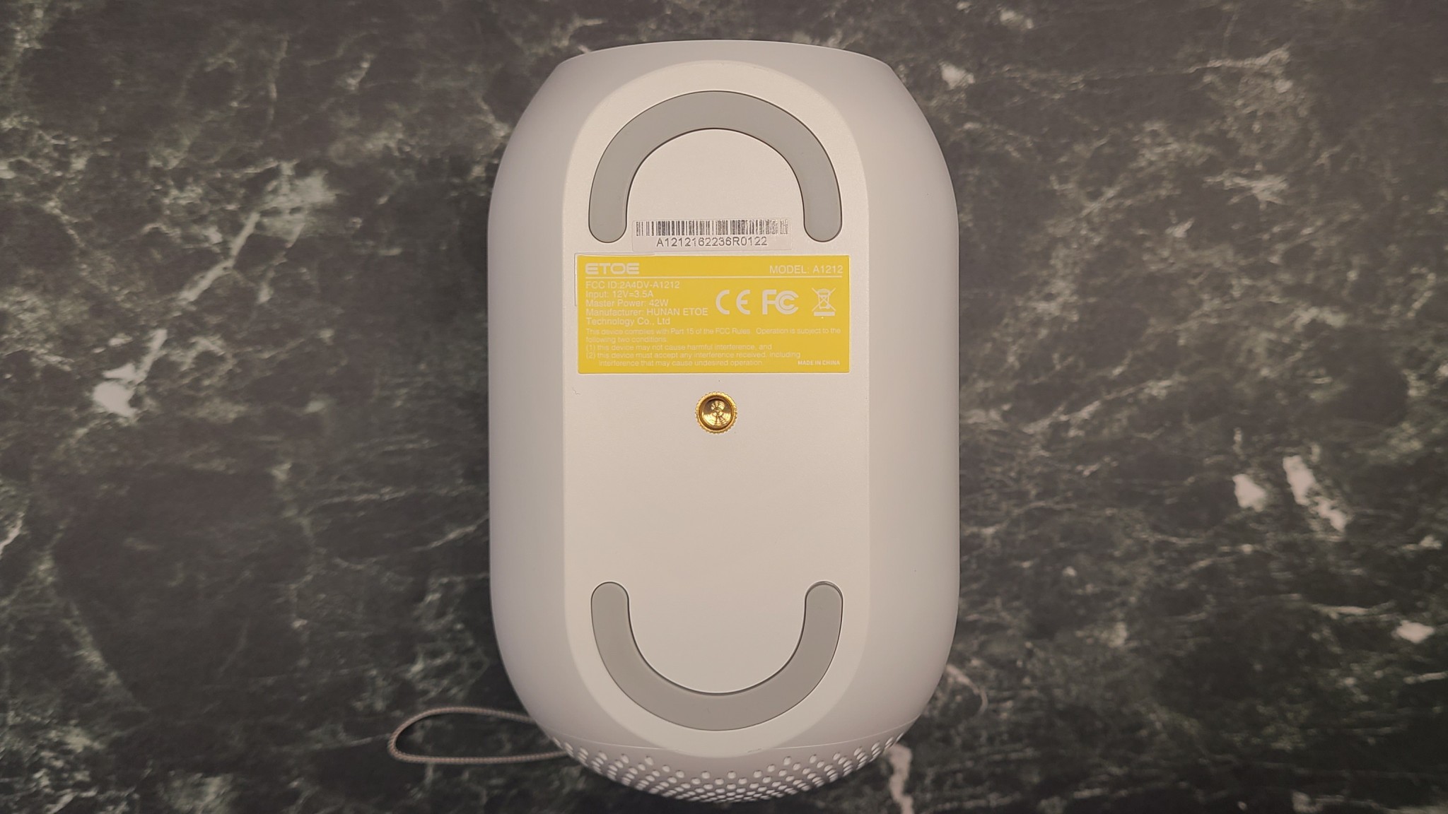 ETOE D1 EVOレビュー！ | コスパ良し！安くて小型なプロジェクター！